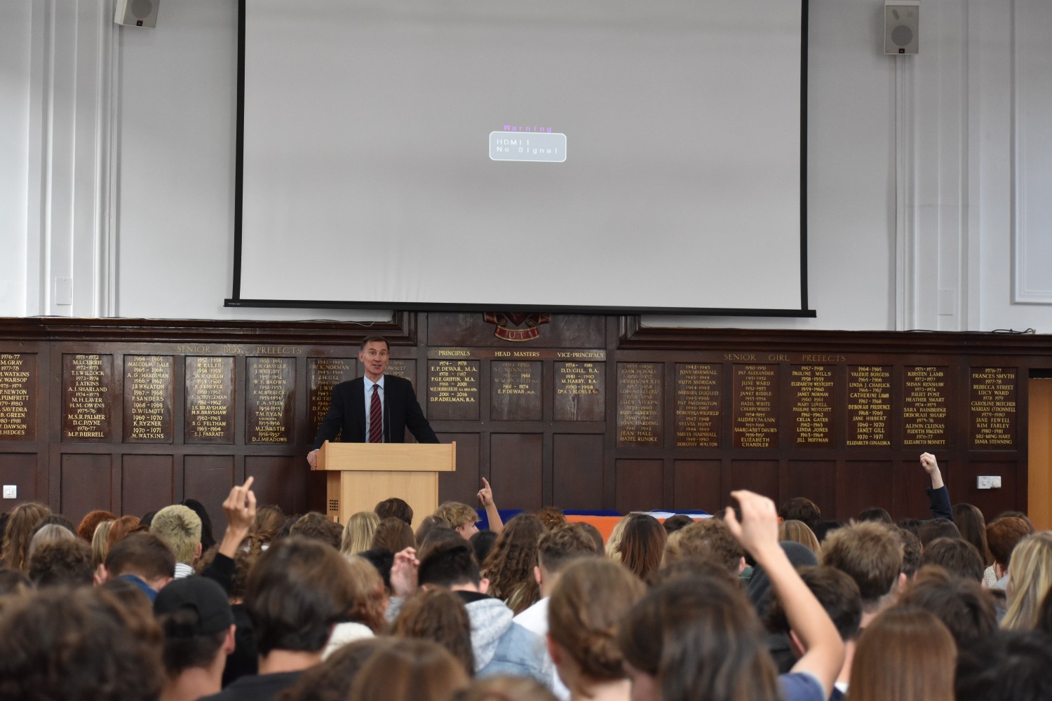 Jeremy Hunts visits Godalming College