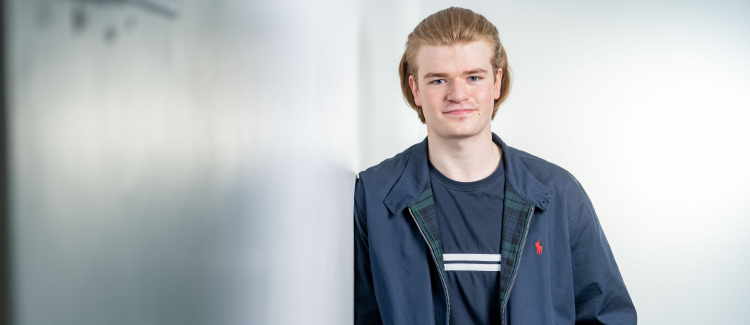 Peter Moor describes his experience of the English Literature at ...